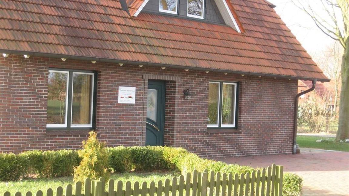 Ferienhaus ∙ 3 Schlafzimmer ∙ 4 Gäste - Westerstede