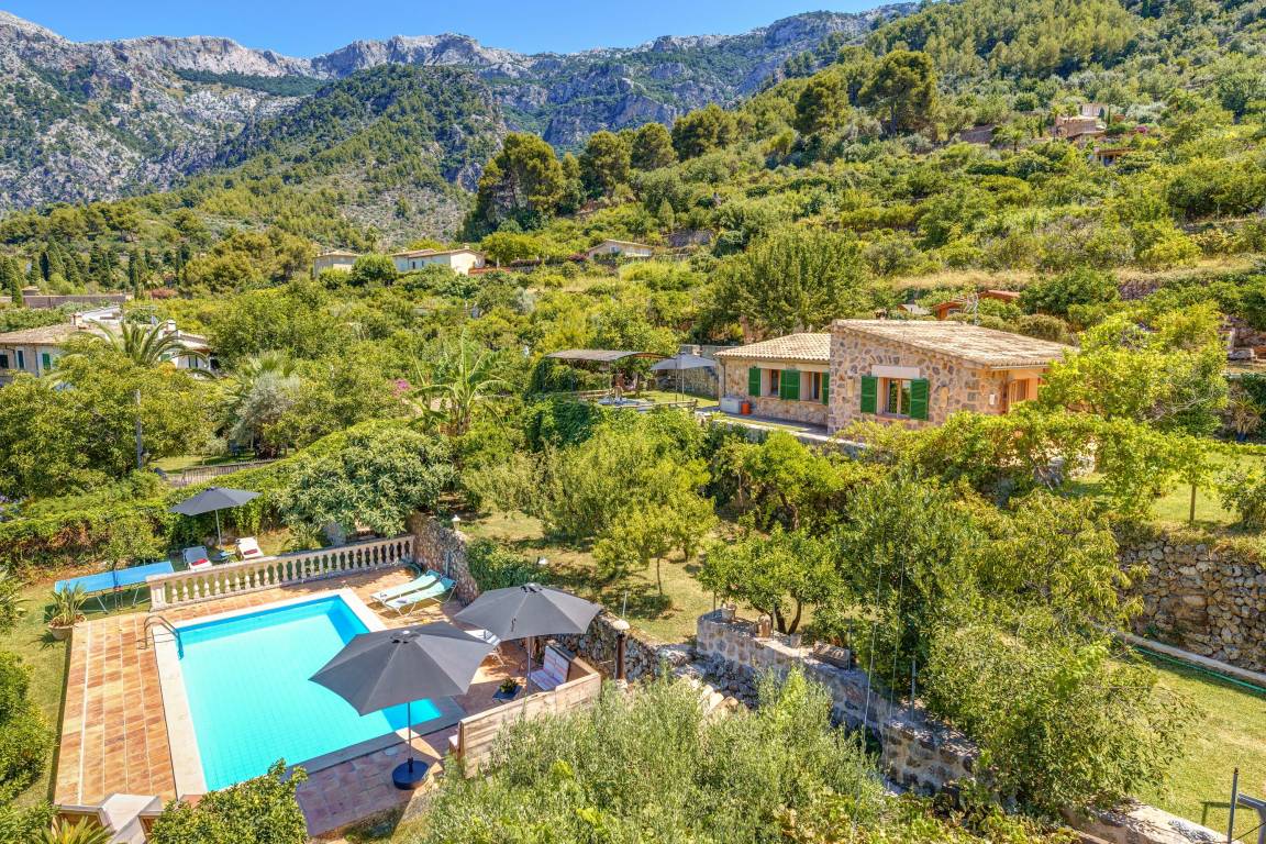 75 M² Villa ∙ 2 Chambres ∙ 4 Personnes - Fornalutx