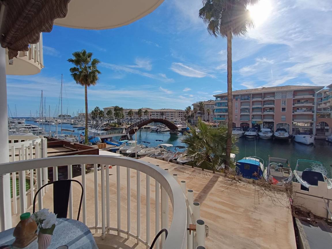 44 M² Maison De Vacances ∙ 1 Chambre ∙ 3 Personnes - Fréjus