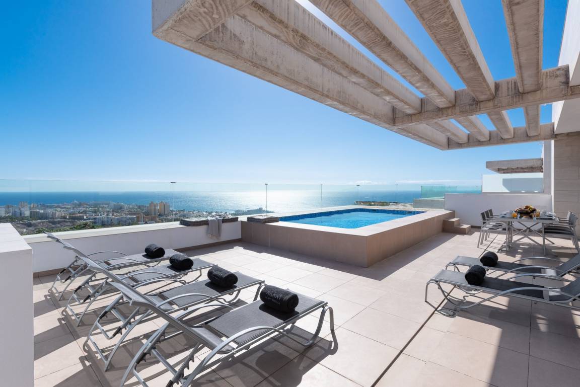 258 M² Villa ∙ 3 Bedrooms ∙ 6 Guests - Los Cristianos