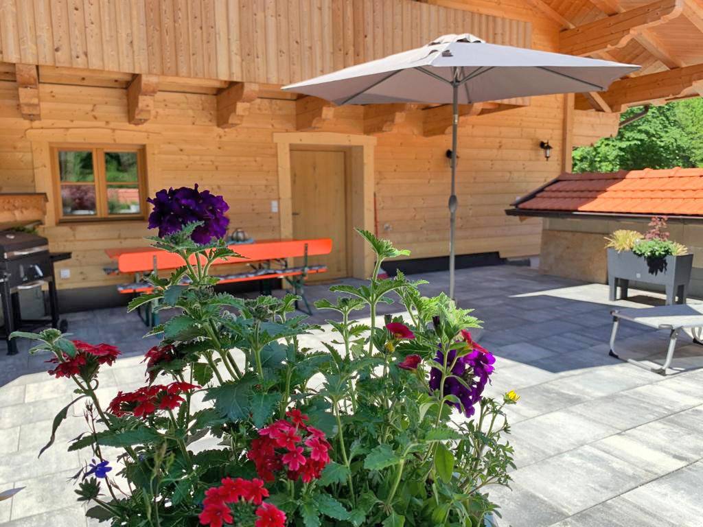 80 M² Ferienwohnung ∙ 2 Schlafzimmer ∙ 5 Gäste - Kiefersfelden