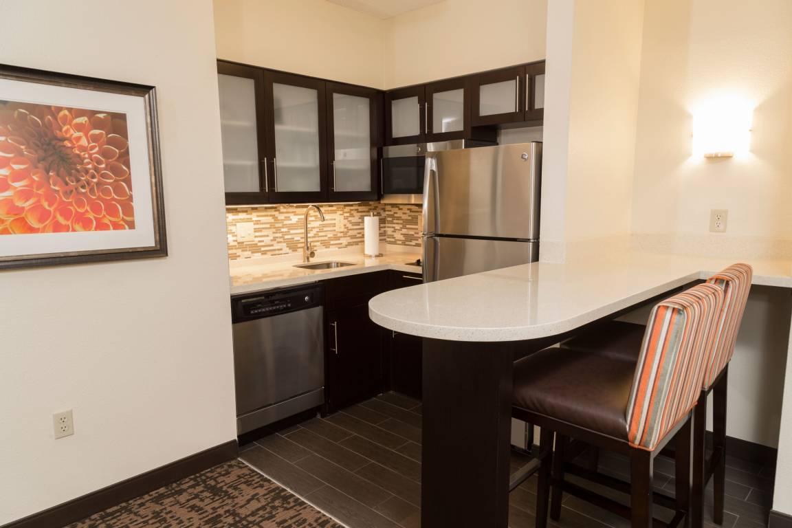 Hotel ∙ 1 Bedroom ∙ 2 Guests - Fishers, IN