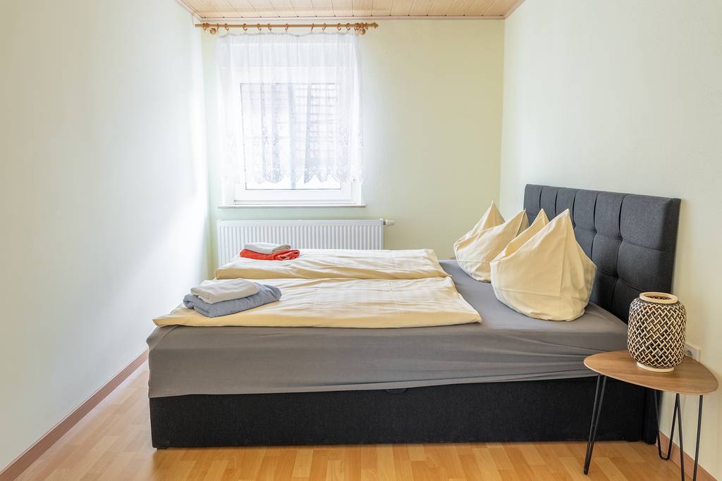 Ferienwohnung ∙ 2 Schlafzimmer ∙ 3 Gäste - Moritzburg