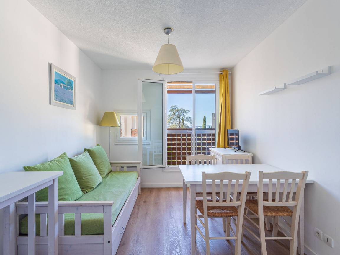 27 M² Hus ∙ 1 Sovrum ∙ 4 Gäster - Hyères