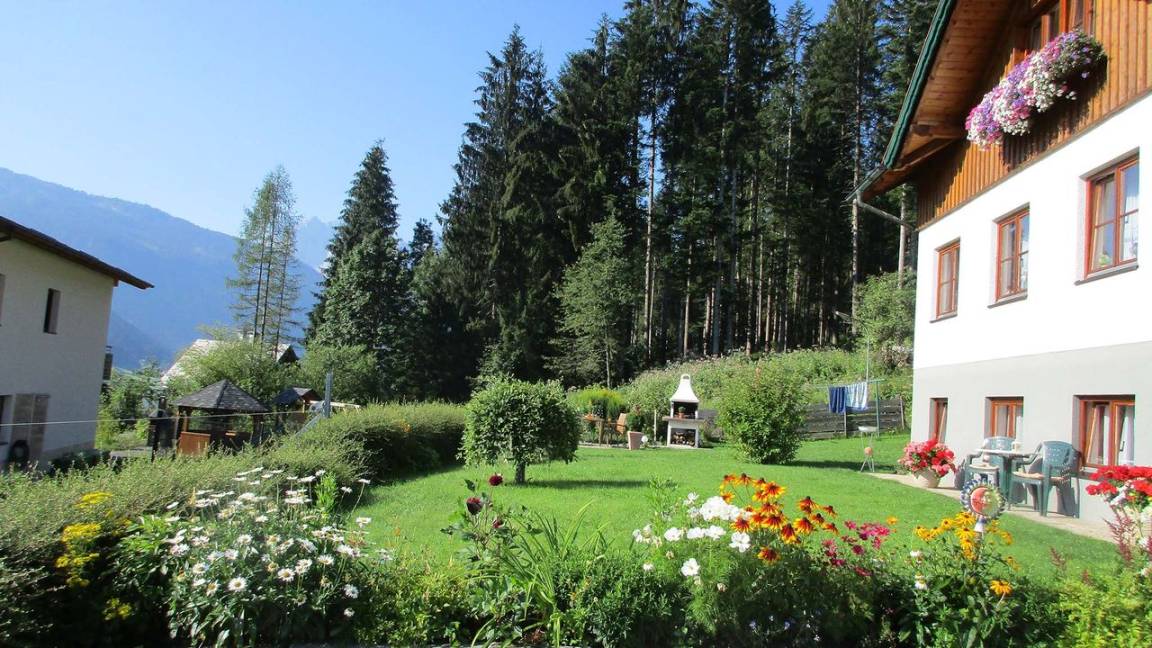 40 M² Ferienwohnung ∙ 1 Schlafzimmer ∙ 2 Gäste - Gosau