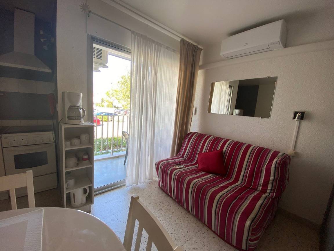 21 M² Studio Flat ∙ 1 Bedroom ∙ 2 Guests - Balaruc-les-Bains
