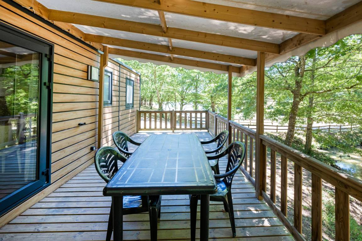 36 M² Camping-unterkunft ∙ 3 Schlafzimmer ∙ 6 Gäste - Eauze