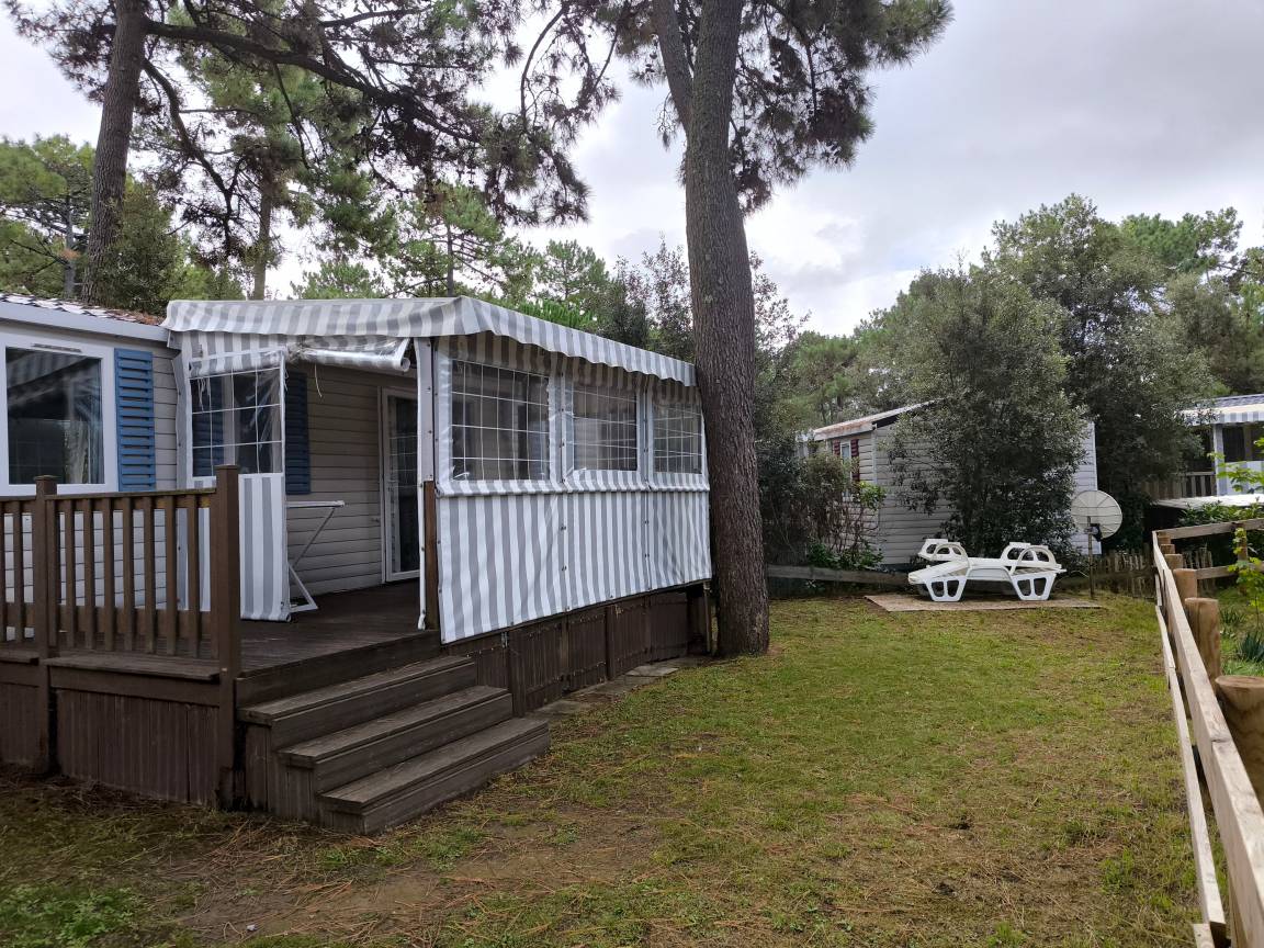 37 M² Casa Móvel ∙ 3 Quartos ∙ 8 Hóspedes - La Palmyre