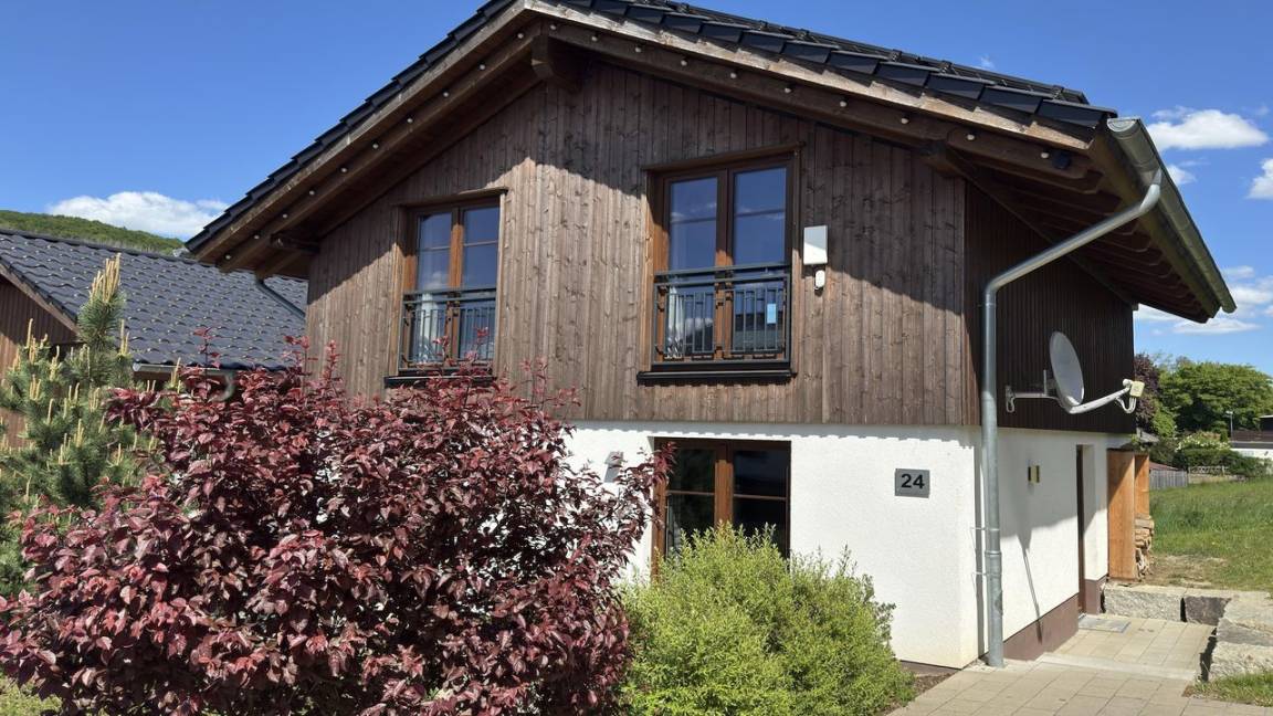 98 M² Huis ∙ 3 Slaapkamers ∙ 4 Gasten - Diemelsee
