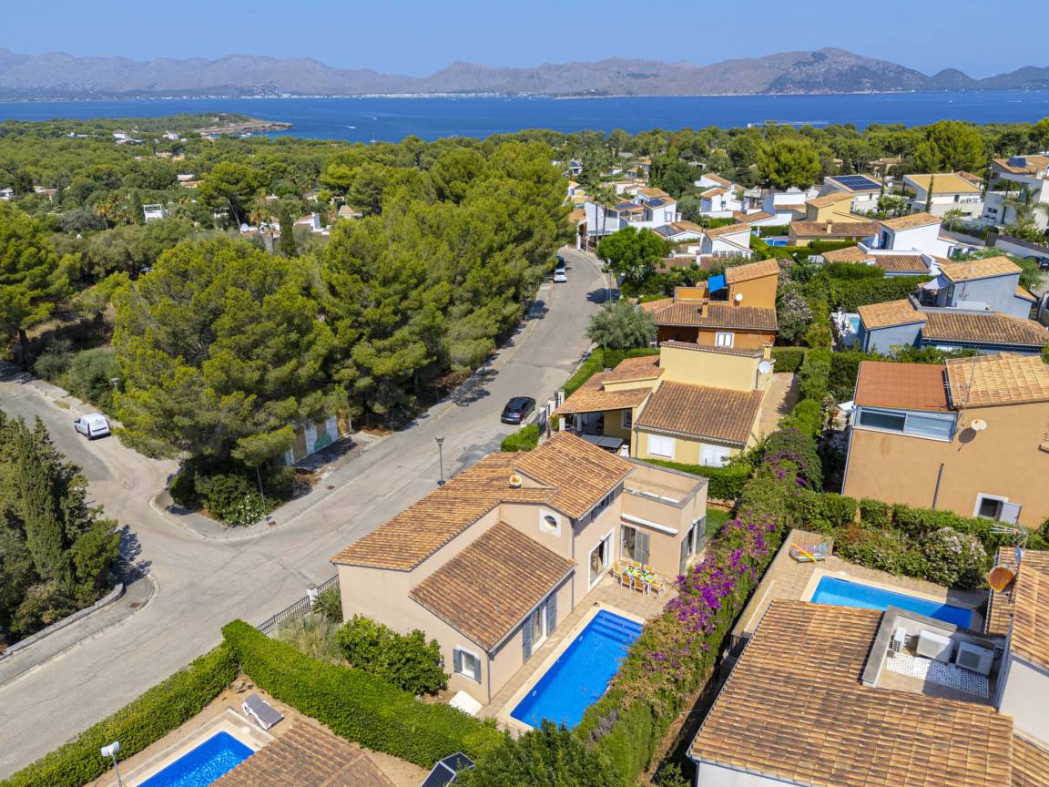 150 M² Villa ∙ 3 Habitaciones ∙ 6 Huéspedes - Alcudia