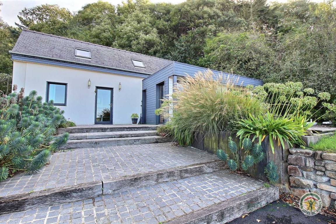 60 M² Gîte ∙ 2 Chambres ∙ 5 Personnes - Plougrescant