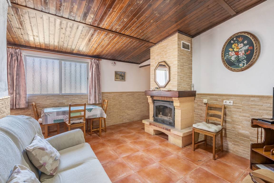 65 M² Casa ∙ 2 Habitaciones ∙ 4 Huéspedes - Alhama de Granada