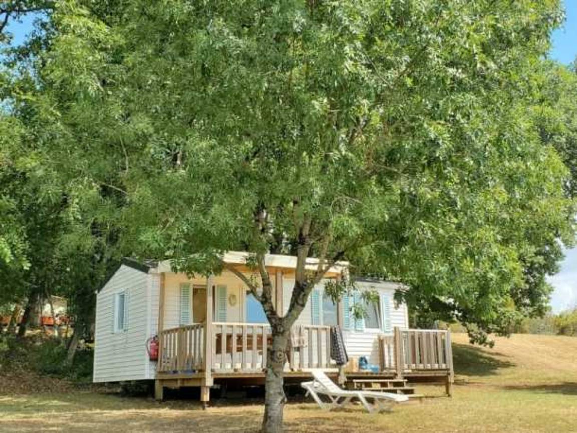 32 M² Camping ∙ 2 Chambres ∙ 6 Personnes - Fumel