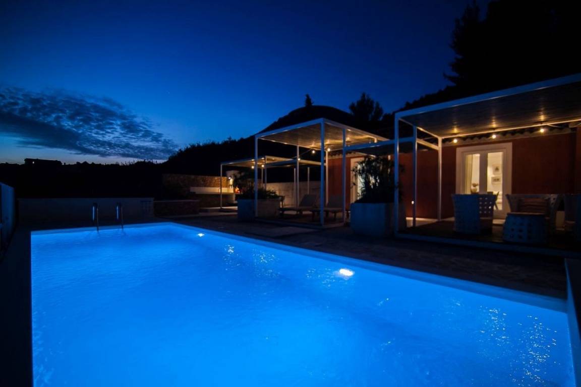 96 M² Ferienhaus ∙ 3 Schlafzimmer ∙ 6 Gäste - Bol