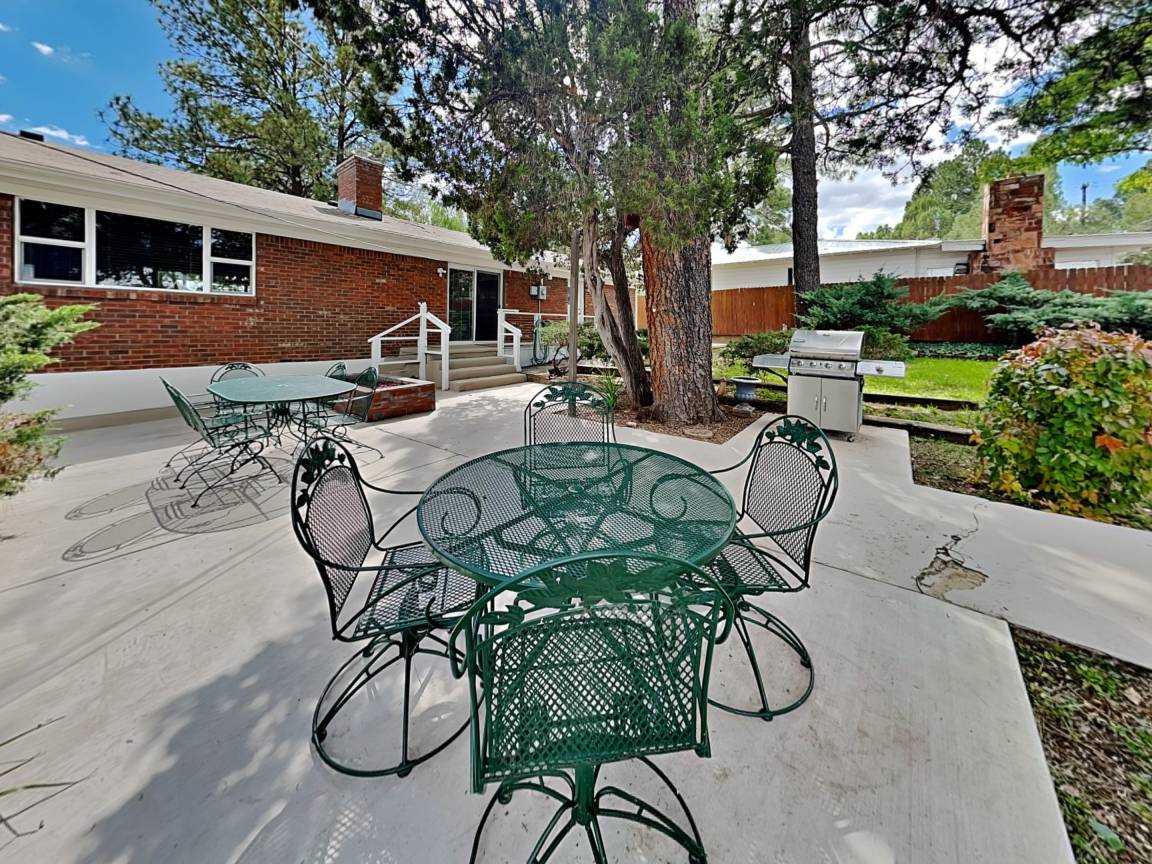 213 M² House ∙ 4 Bedrooms ∙ 13 Guests - Ruidoso, NM