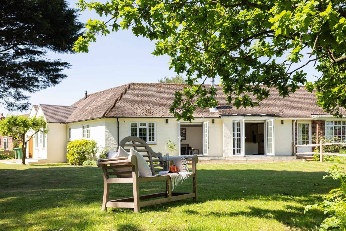 186 M² House ∙ 4 Bedrooms ∙ 10 Guests - Arundel