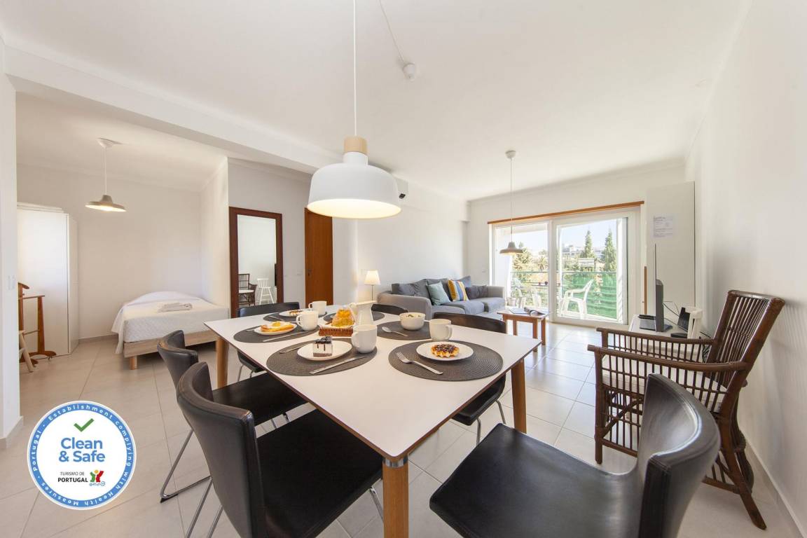 65 M² Ferienwohnung ∙ 1 Schlafzimmer ∙ 3 Gäste - Alvor