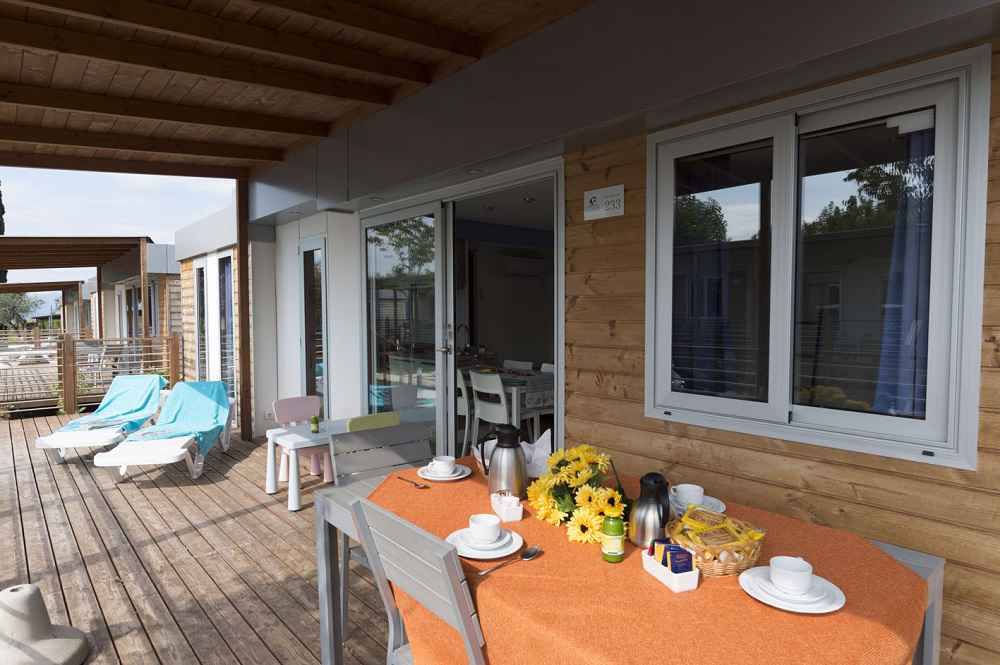 40 M² Mobilheim ∙ 2 Schlafzimmer ∙ 6 Gäste - Lazise, Italien