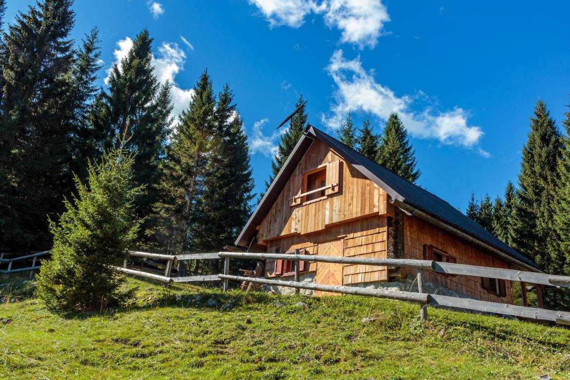 60 M² Lodge ∙ 2 Bedrooms ∙ 6 Guests - Slovenia
