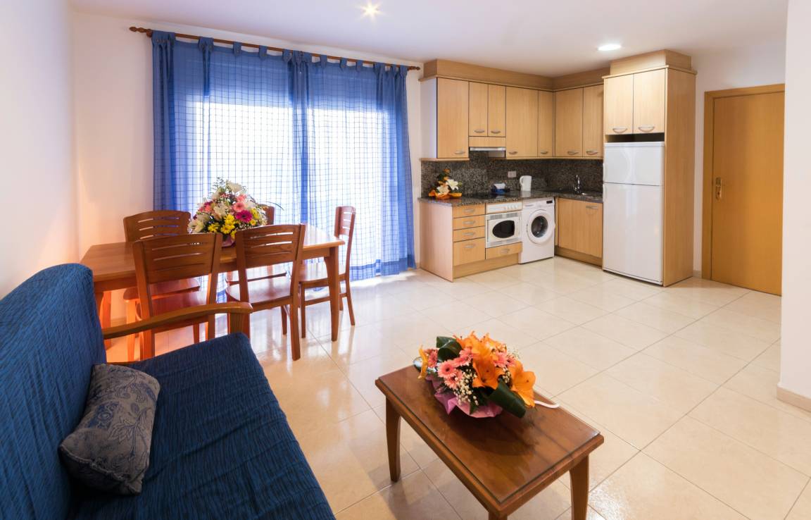 55 M² Appartement ∙ 2 Chambres ∙ 6 Personnes - Roses