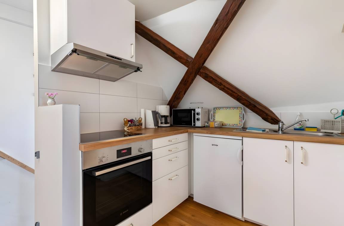 50 M² Apartamento ∙ 2 Habitaciones ∙ 7 Huéspedes - Weinstadt