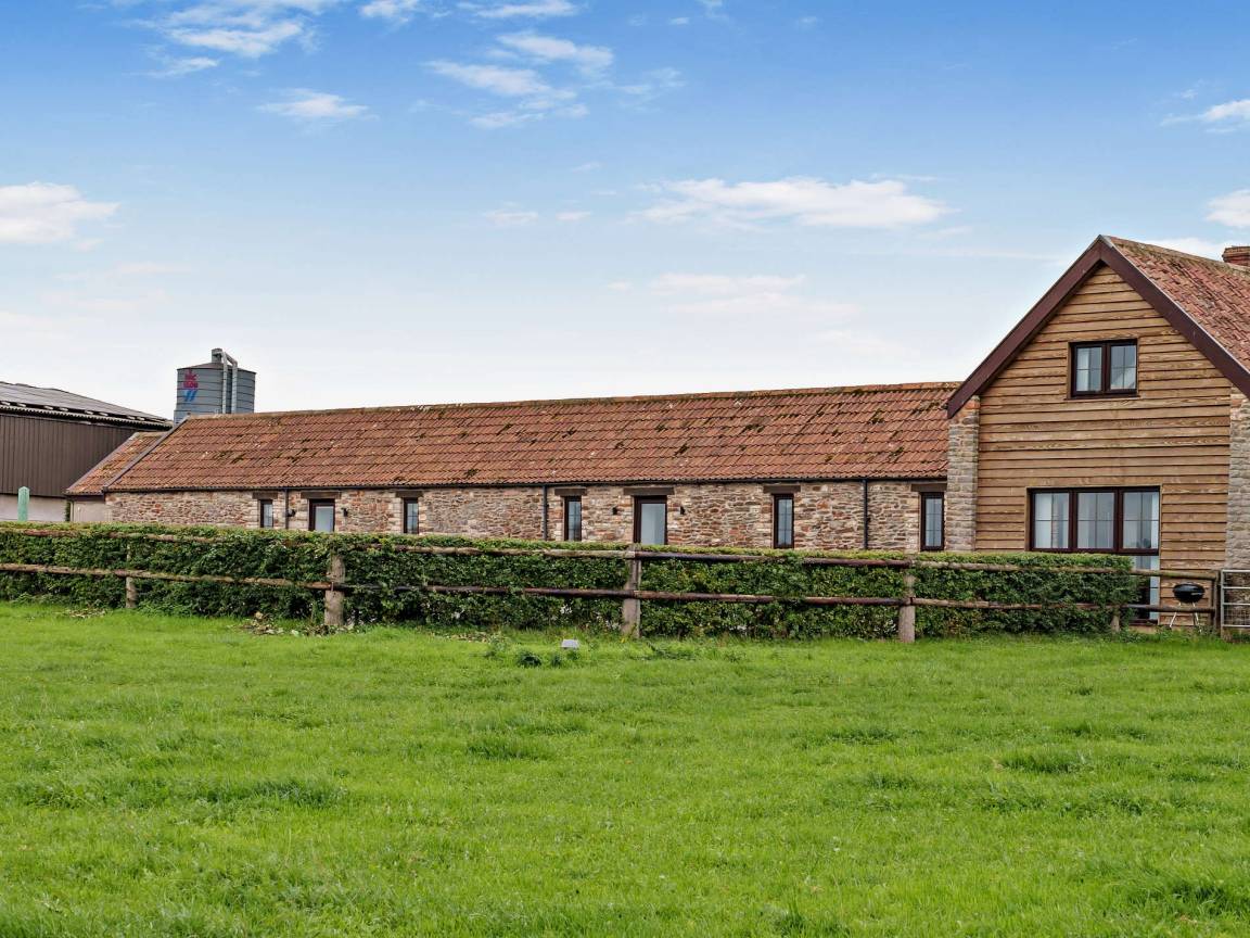 Cottage ∙ 2 Bedrooms ∙ 4 Guests - Chew Valley Lake