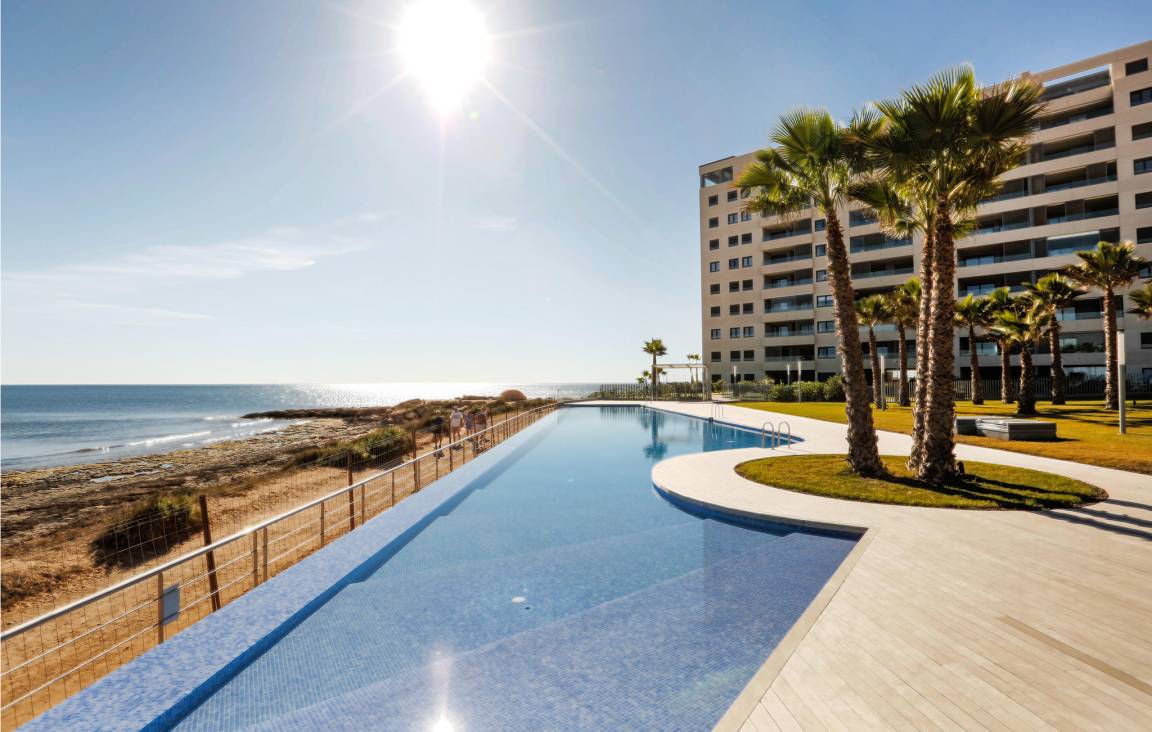 90 M² Ferienwohnung ∙ 2 Schlafzimmer ∙ 4 Gäste - Playa Flamenca
