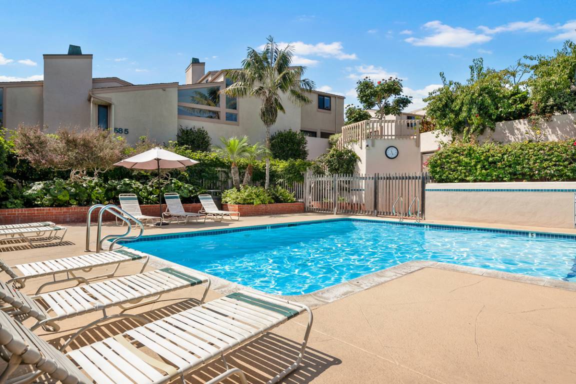 137 M² Apartment ∙ 2 Bedrooms ∙ 5 Guests - Encinitas, CA