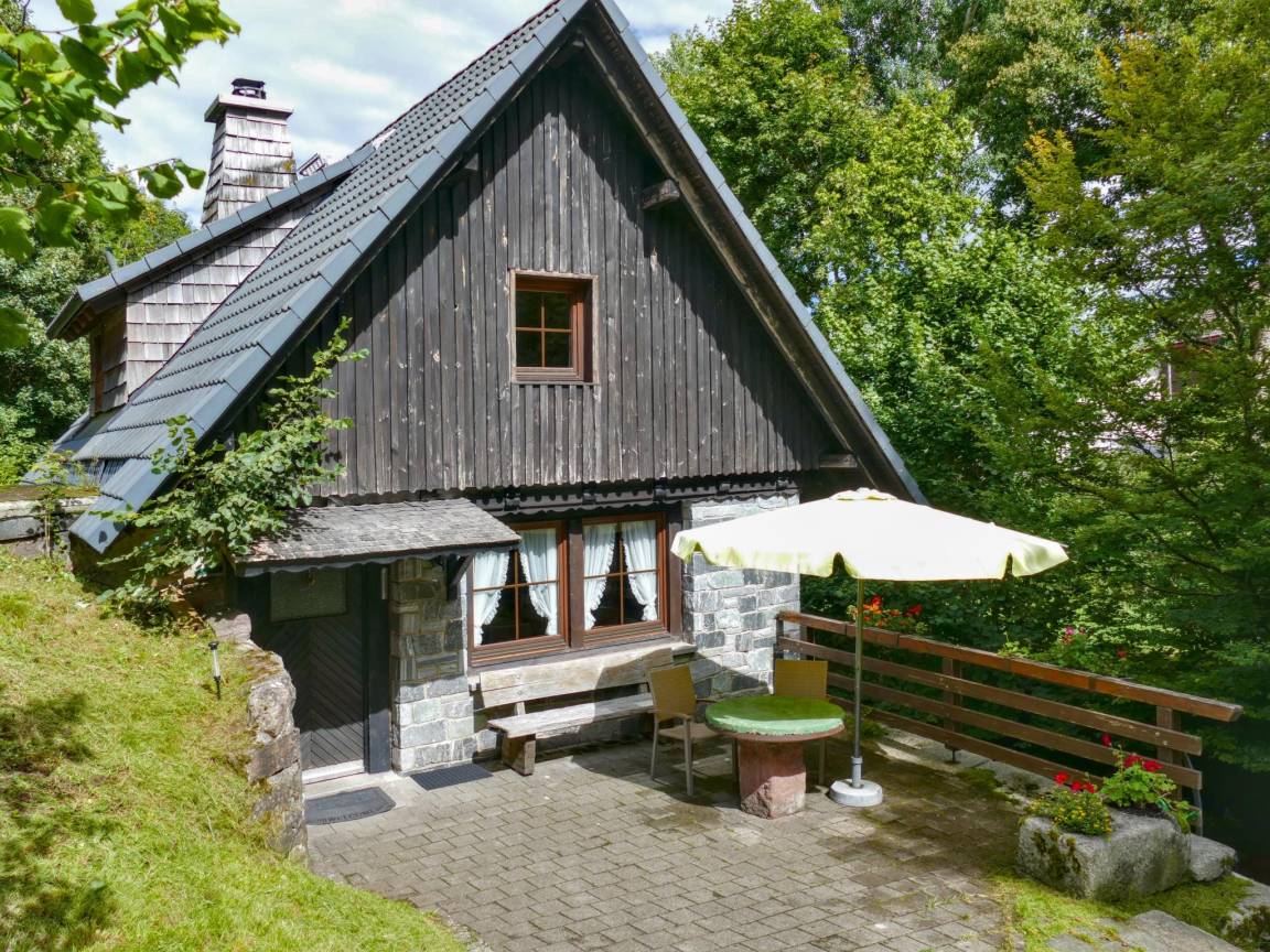 75 M² Ferienhaus ∙ 2 Schlafzimmer ∙ 4 Gäste - Villingen-Schwenningen