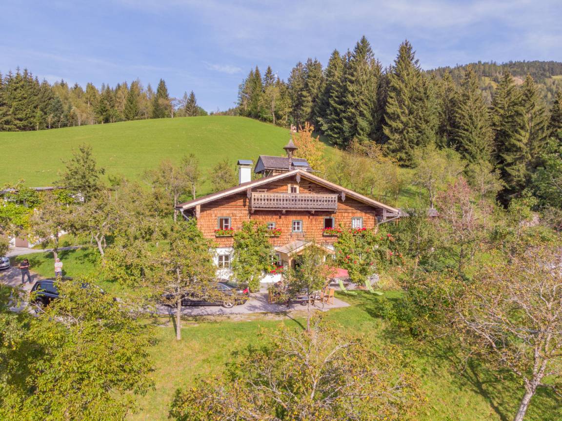 150 M² House ∙ 4 Bedrooms ∙ 12 Guests - Abtenau