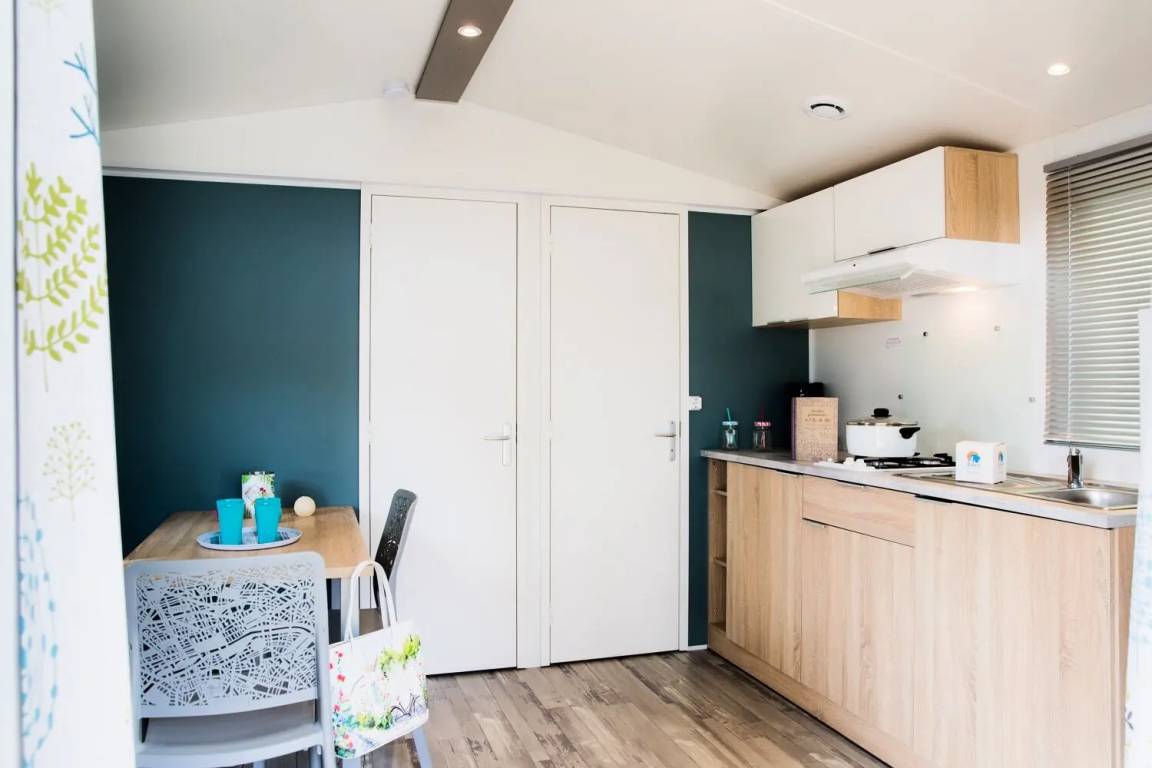 20 M² Asuntovaunu ∙ 1 Makuuhuone ∙ 3 Vierasta - La Couarde-sur-Mer