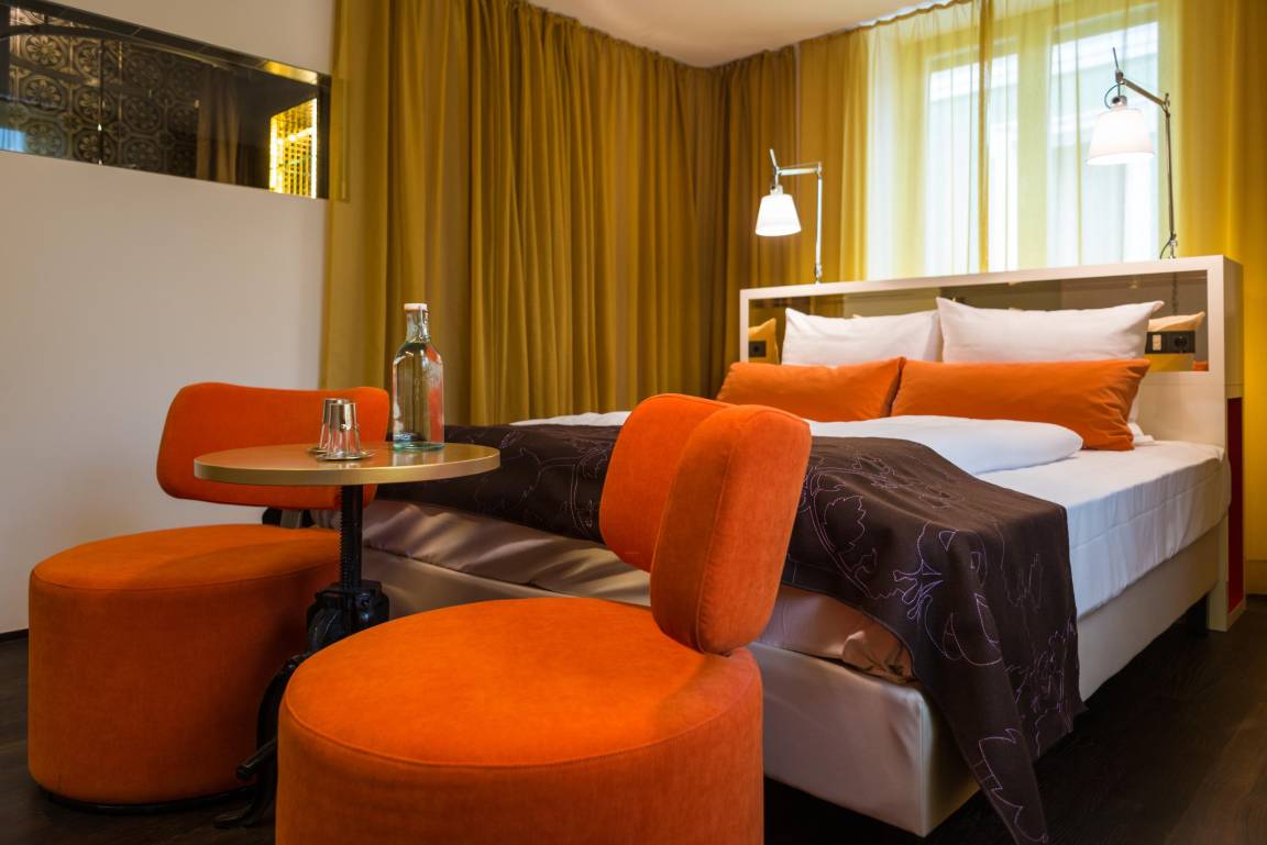 14 M² Hotel ∙ 2 Ospiti - Innsbruck