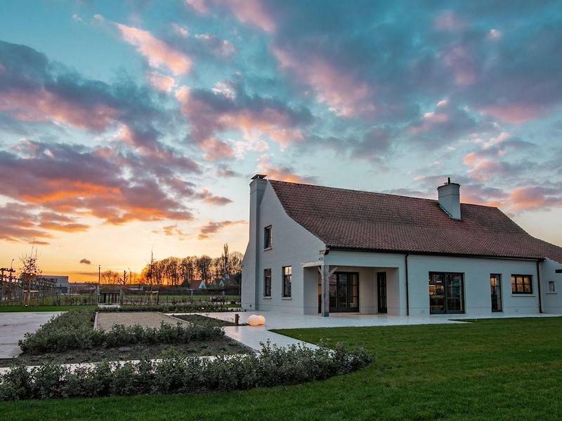Maison De Vacances ∙ 9 Chambres ∙ 30 Personnes - Menin