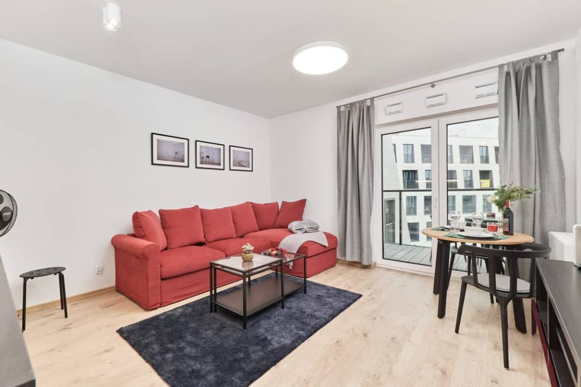 38 M² Studio ∙ 2 Personnes - Wrocław