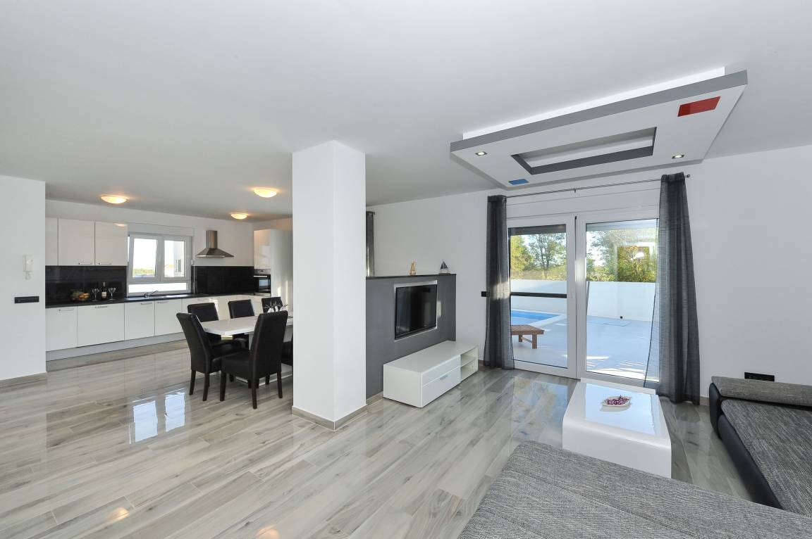 150 M² Ferienhaus ∙ 3 Schlafzimmer ∙ 8 Gäste - Privlaka
