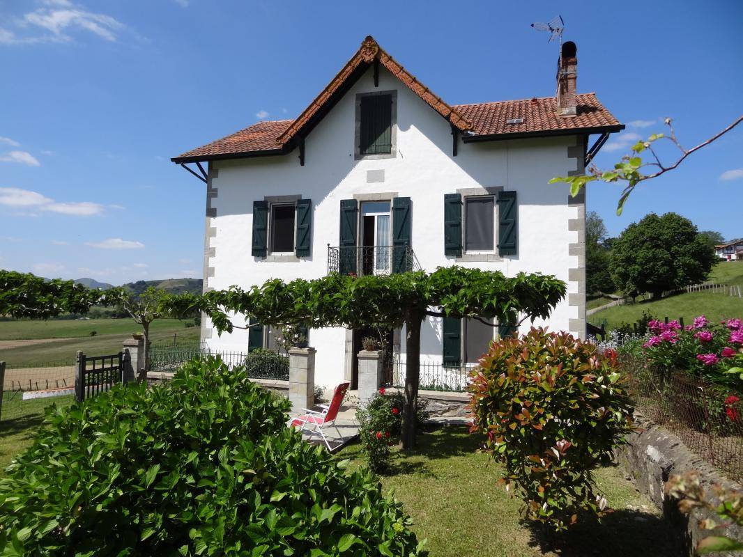 105 M² Gîte ∙ 2 Chambres ∙ 4 Personnes - Pays basque français