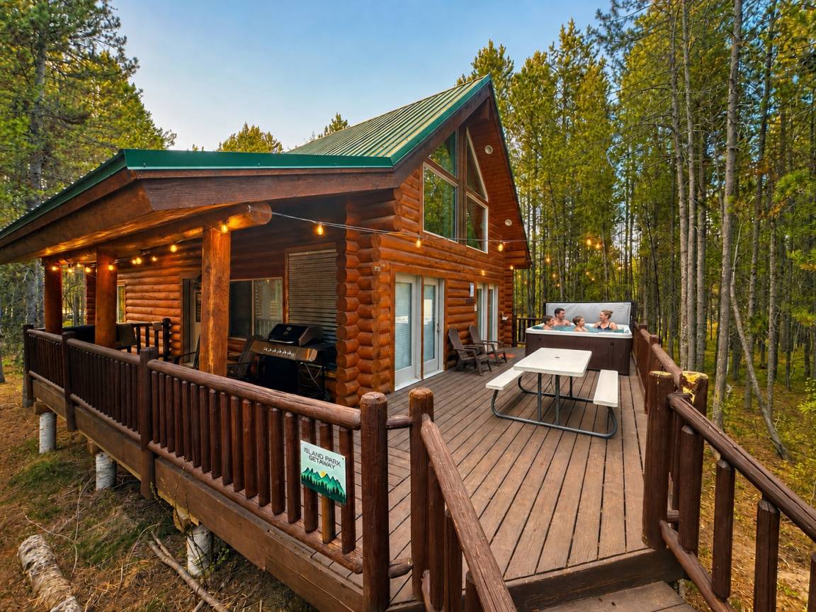 232 M² Cabin ∙ 5 Bedrooms ∙ 16 Guests - Yellowstone National Park
