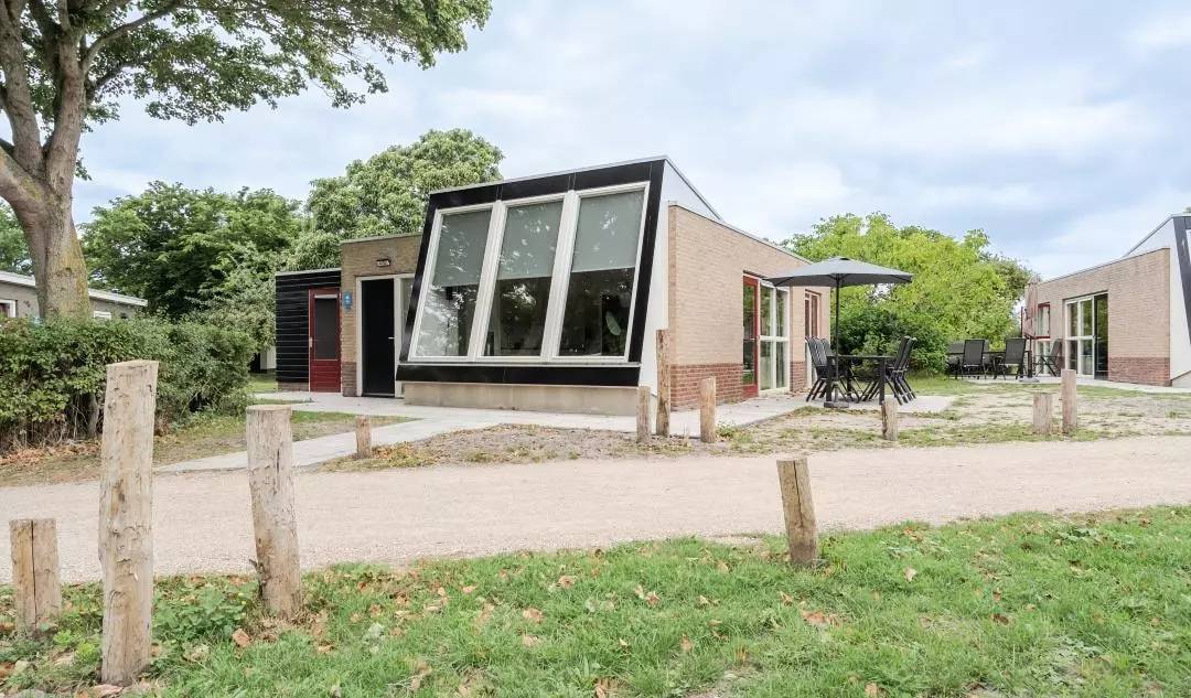 Caravan ∙ 2 Bedrooms ∙ 6 Guests - Ouddorp