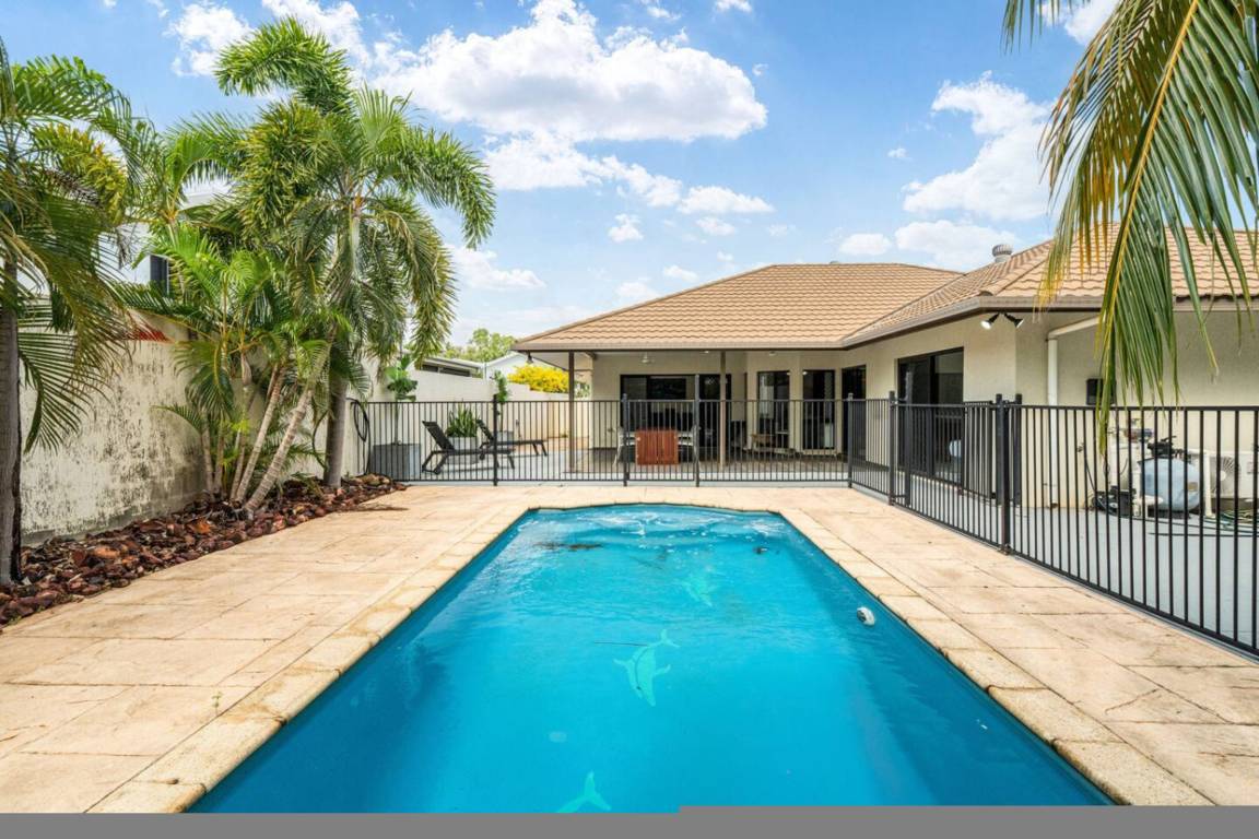 House ∙ 4 Bedrooms ∙ 10 Guests - Darwin