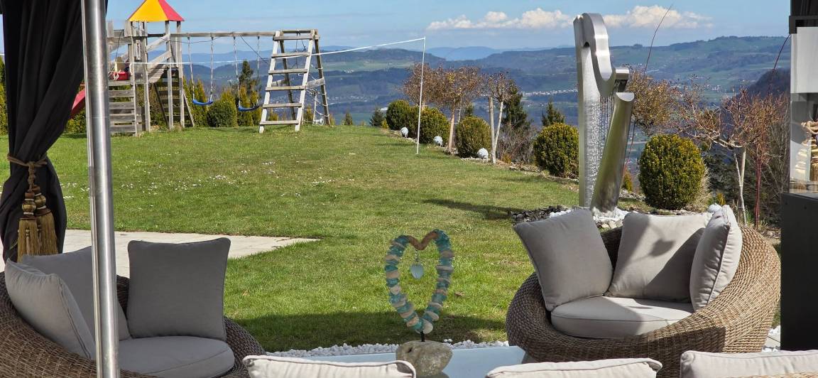 1875 M² Villa ∙ 4 Schlafzimmer ∙ 9 Gäste - Thun