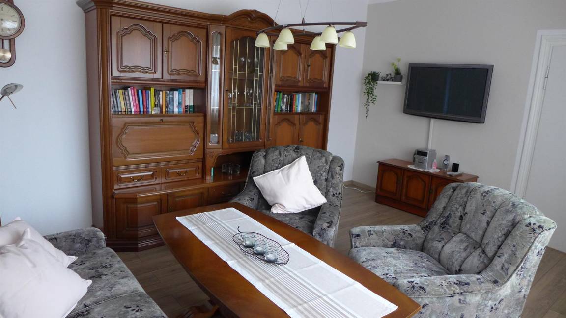 90 M² Ferienwohnung ∙ 2 Schlafzimmer ∙ 4 Gäste - Hodenhagen