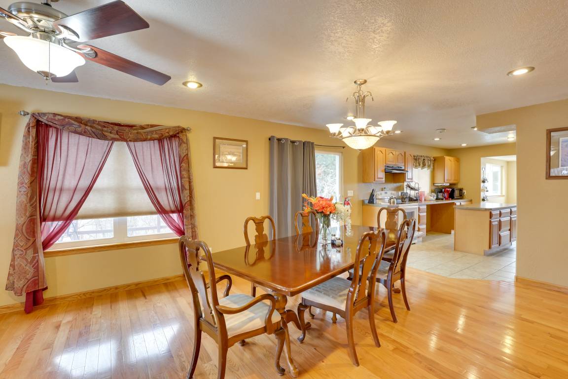 260 M² House ∙ 4 Bedrooms ∙ 10 Guests - Deadwood, SD