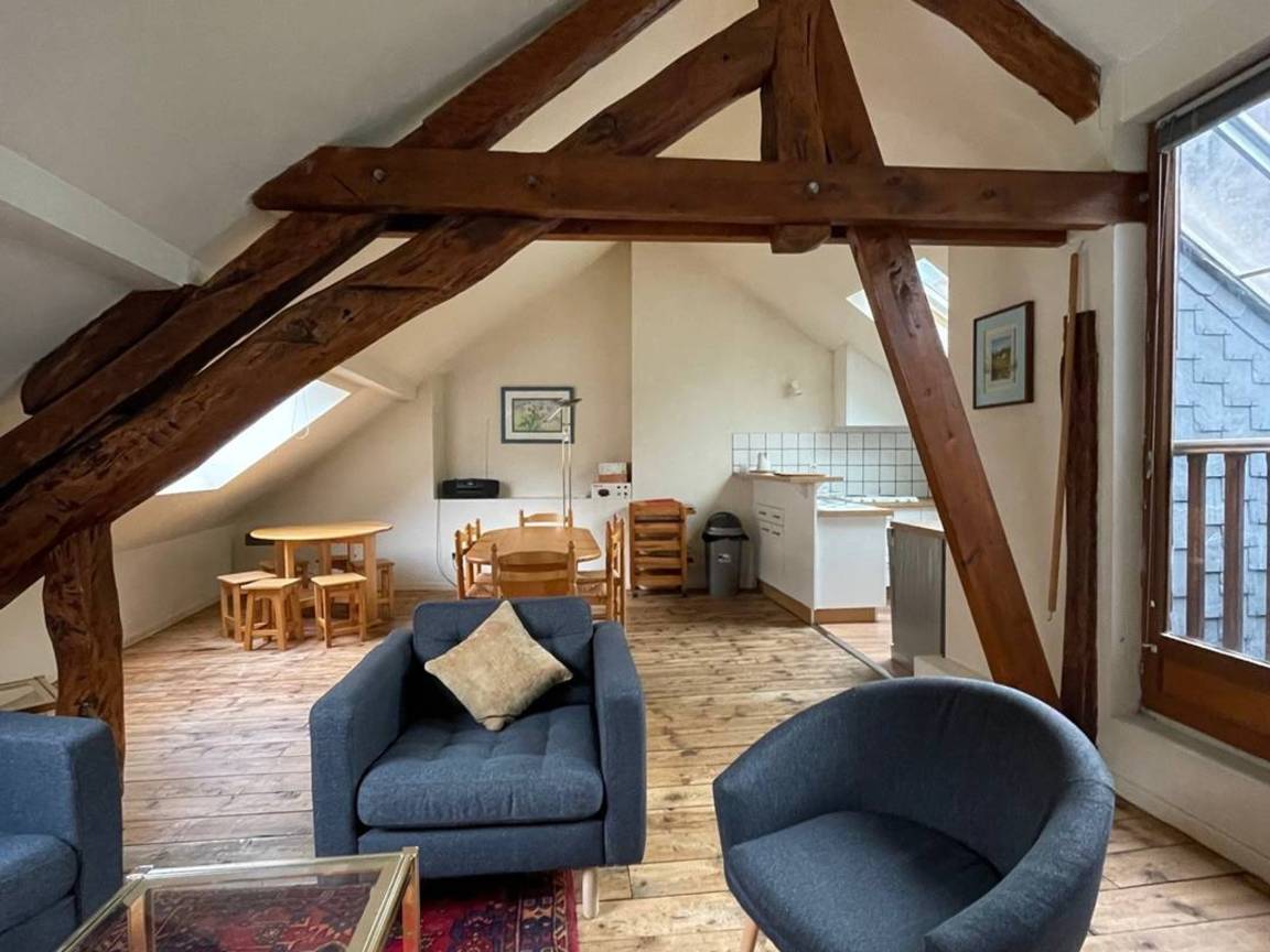 135 M² Apartamento ∙ 4 Habitaciones ∙ 12 Huéspedes - Cauterets