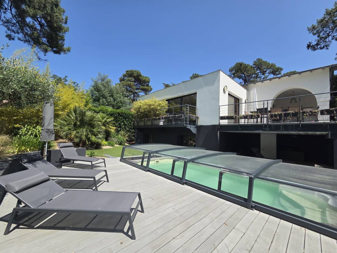 210 M² Maison De Vacances ∙ 4 Chambres ∙ 8 Personnes - Saint-Nazaire