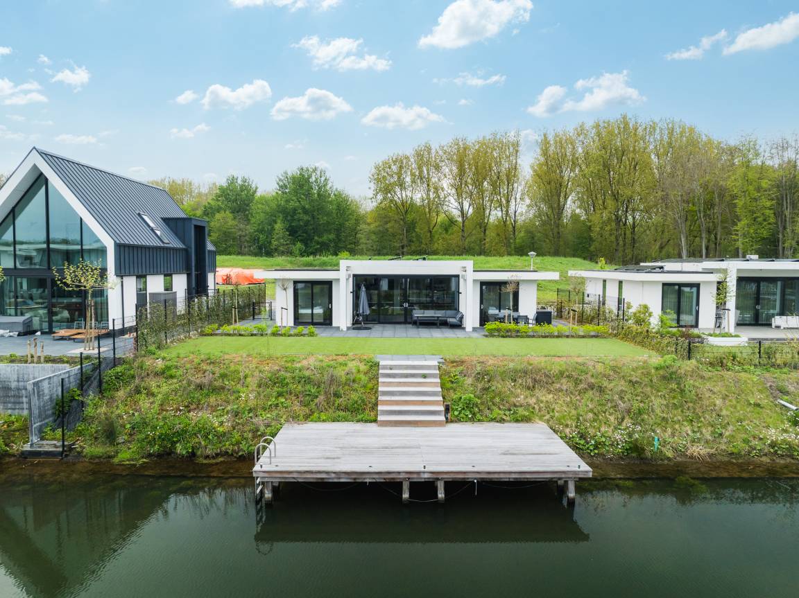 Bungalow ∙ 4 Habitaciones ∙ 8 Huéspedes - Zeewolde