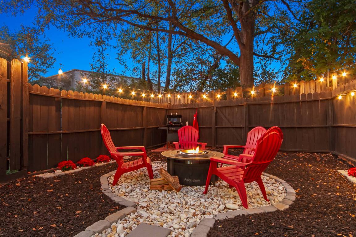 120 M² House ∙ 2 Bedrooms ∙ 10 Guests - Tuscaloosa, AL