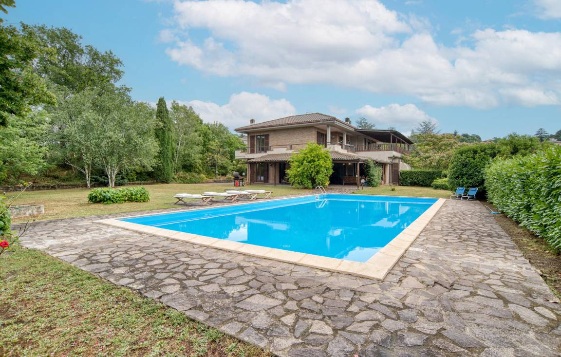 650 M² Casa ∙ 5 Habitaciones ∙ 12 Huéspedes - Montefiascone