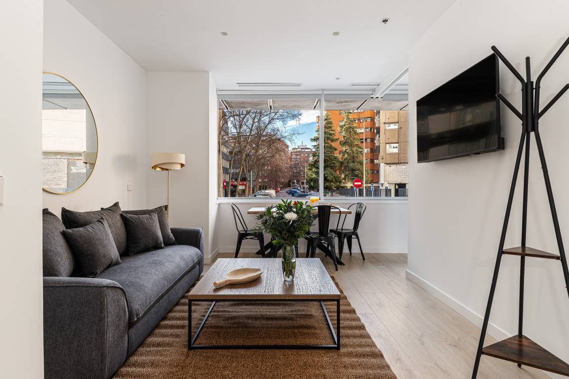 45 M² Apartamento ∙ 1 Habitación ∙ 4 Huéspedes - San Sebastián de los Reyes