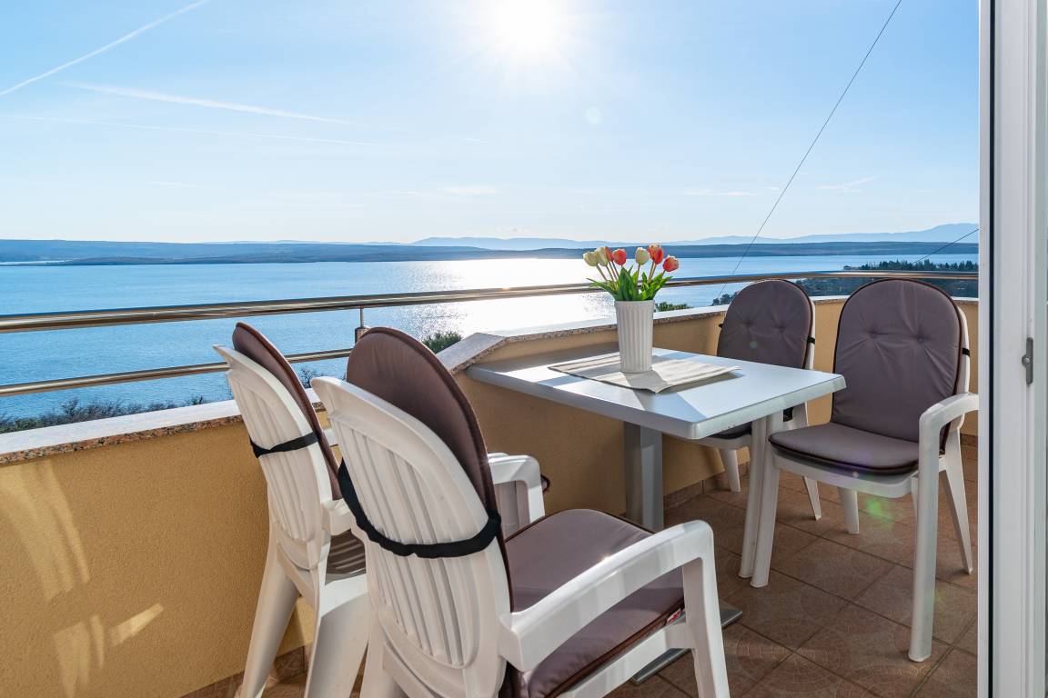 67 M² Apartment ∙ 1 Bedroom ∙ 5 Guests - Crikvenica