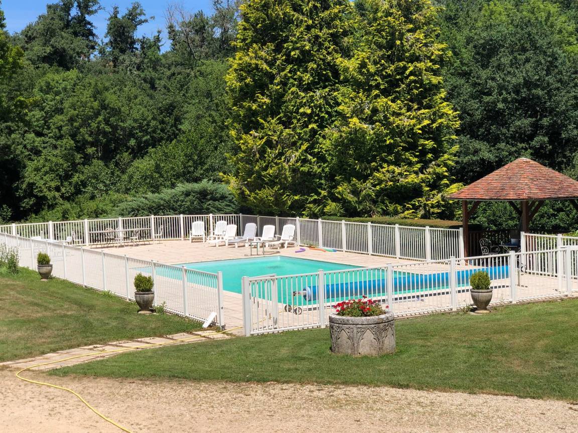 60 M² Cottage ∙ 2 Chambres ∙ 4 Personnes - Semur-en-Auxois